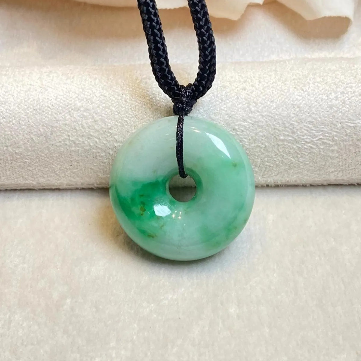 Bright Green Burmese Jade Donut Disc Pendant – Gransky Jewellery