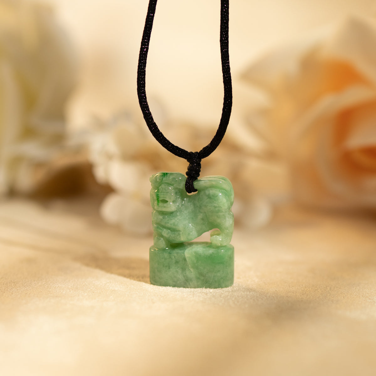 Handcrafted Chinese Green Jade Stamp with Carved Lion – Gransky Jewellery